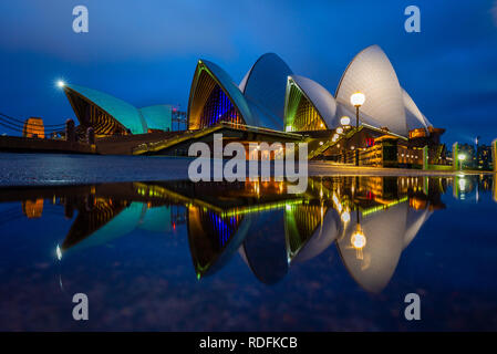 Sydney Opera House in the rain and mist. Sydney New South Wales ...