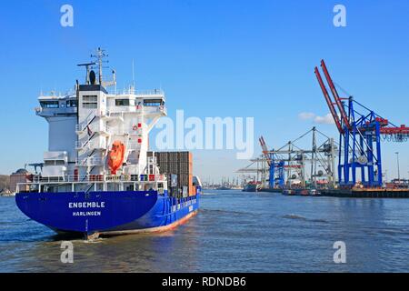 Container vessel heading for port Stock Photo - Alamy