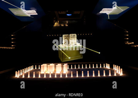 A multimedia presentation of the Mishkan Tabernacle portable dwelling ...