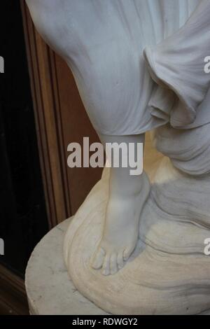 Antonio Canova Hebe Berlin Alte Stock Photo - Alamy