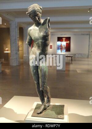 Apollo Sauroktonos attributed to Praxiteles - Cleveland Stock Photo - Alamy