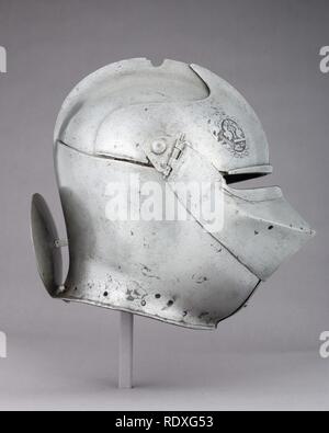 Armet with Wrapper Stock Photo - Alamy