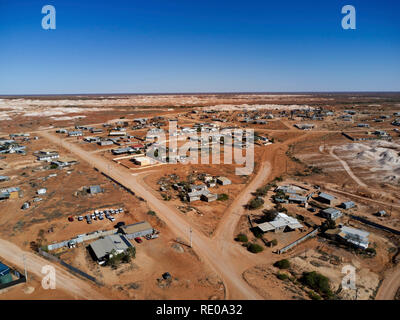 South Australia remote Outback opal miners pub with signs at White Dam ...