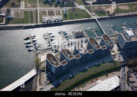 View into the Duisburg inner harbor, the marina with motorboats, motor ...