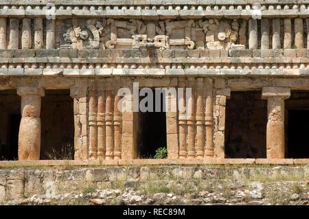 Puuc-style columns, The Great Palace, Sayil, Yucatan, Mexico, Gran ...