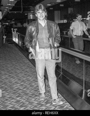 Canadian snooker player Kirk Stevens. June 1986 Stock Photo - Alamy