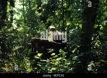 Howards End Year: 1992 UK Helena Bonham Carter Director :James Ivory ...