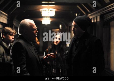 CELL (2016) STACY KEACH JOHN CUSACK TOD WILLIAMS (DIR) MOVIESTORE Stock ...