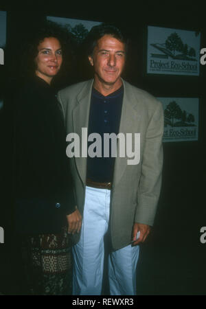 1993 Dustin Hoffman Lisa Hoffman wife Alexandra granddaughter John ...