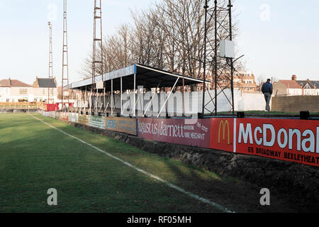Covered terrace at Welling United FC Football Ground, Park View Road ...