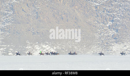 Xinjiang, Xinjiang, China. 24th Jan, 2019. Xinjiang, CHINA-The 3rd Rime ...