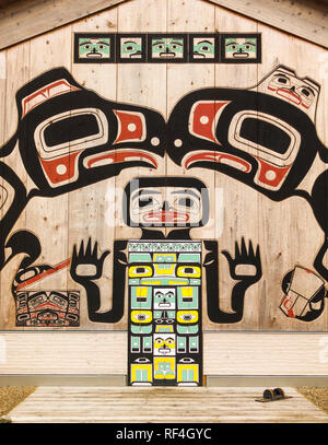 Carved and painted cedar wood panels decorate the Tlingit Huna Native ...