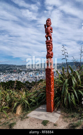 Pouwhenua or pou whenua (land post) erected for a Te Kawerau a Maki ...
