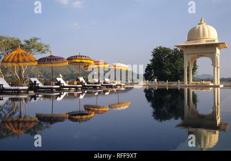 Oberoi Udaivilas Resort at Pichola lake, Udaipur, Rajasthan, India ...