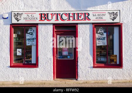 Traditional Scottish corner shop in a rather rundown part of Edinburgh ...