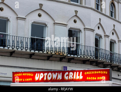 Pack Monday Fair with Sherborne Abbey in the background, Sherborne ...