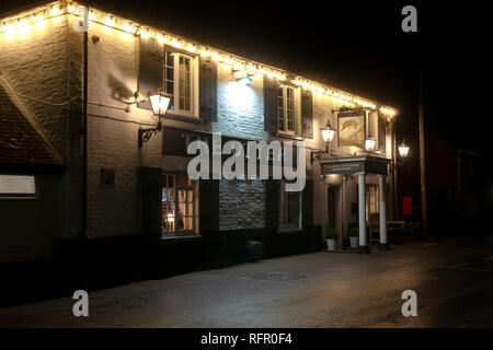 The Otter Pub - Public House - Otterbourne, Hampshire, England, UK ...