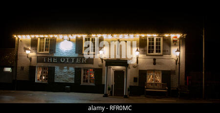 The Otter Pub - Public House - Otterbourne, Hampshire, England, UK ...