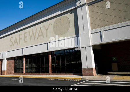 A logo sign outside of a Safeway grocery retail store location in Olney ...