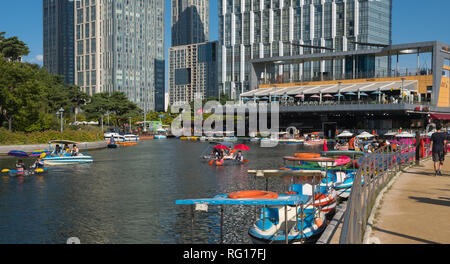 Songdo Central Park, Songdo-dong, Incheon, Seoul, South Korea Stock ...