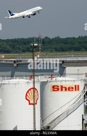 DEU, Germany, Duesseldorf: Fuel tanks at the Duesseldorf International ...