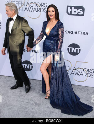 Catherine Zeta Jones attending the SAG Awards in 1999 Credit: Ron ...