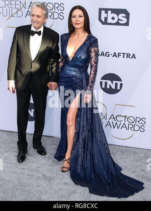 Catherine Zeta Jones attending the SAG Awards in 1999 Credit: Ron ...