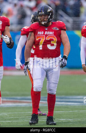 Baltimore Ravens guard Marshal Yanda (73) walks of he field after the ...