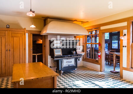 The Gamble house in Pasadena California. One of the sleeping porches ...