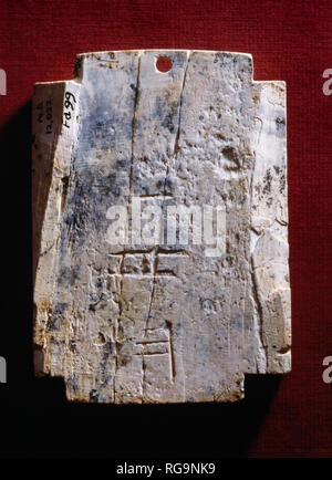 Fitter's marks: Nimrud Ivory from Room SW37 Fort Shalmaneser within the ...