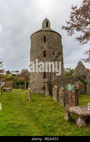 Tower and cemetery of the Old Portpatrick church of Saint Andrew in ...