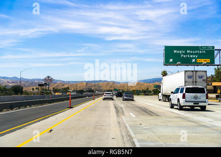 The Freeway sign for Six Flags Magic Mountain Stock Photo - Alamy