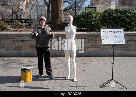 Performance artist Mark Panzarino in Union Square with an armless ...