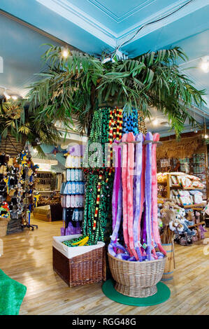 London Zoo gift shop Stock Photo - Alamy