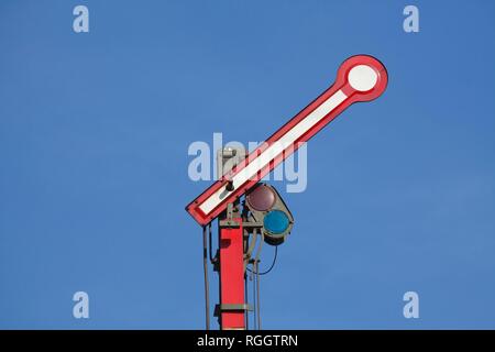 Signal mast, signal, train, Germany, railway signal Stock Photo - Alamy