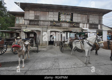 Kalesa in Calle Crisologo, Vigan, Ilocos Sur, Philippines Stock Photo ...