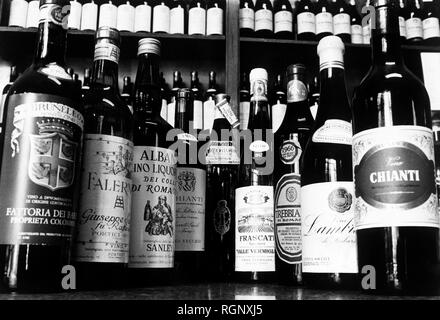 wine bottles, italy 1960 Stock Photo - Alamy