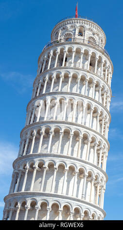 Leaning tower of Pisa, Italy with Basilica and Cathedral on a bright ...