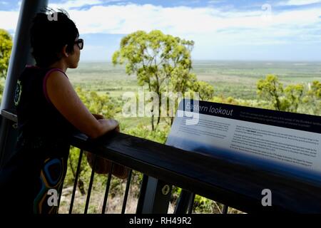 Woman looking out at the Mount Inkerman lookout, Inkerman Queensland ...