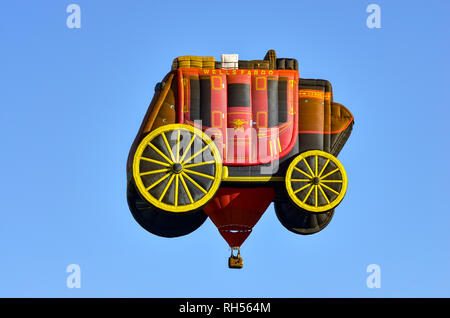 Wells Fargo Hot Air Balloon at Albuquerque International Balloon Fiesta ...