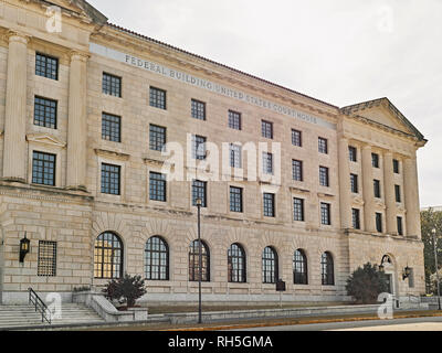 United States Courthouse and Federal Building in Laredo, Texas ...