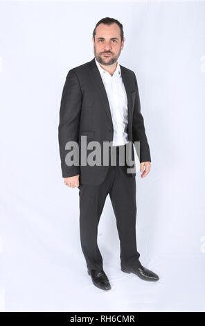 Los Angeles, USA. 31st Jan, 2015. Chinese artist Sun Ping (C) performs ...