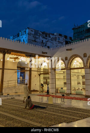Shafi Mosque at Old Jeddah in Saudi Arabia Stock Photo - Alamy