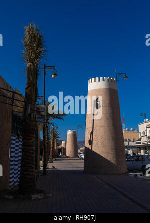 Saudi Arabia, Najran province, Najran, road, people Stock Photo - Alamy