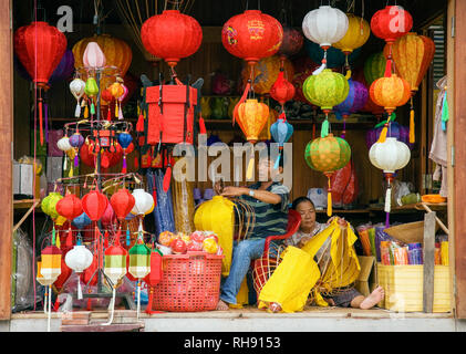 What shops sell chinese lanterns store