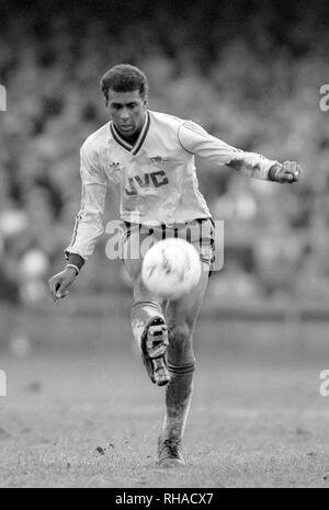 DAVID ROCASTLE, ARSENAL FC, , 1986 Stock Photo - Alamy