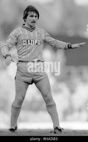 MICKEY GYNN COVENTRY CITY FC 17 August 1992 Stock Photo - Alamy