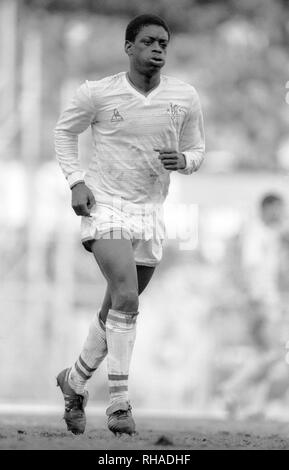 KEITH JONES, CHELSEA FC, , 1985 Stock Photo - Alamy