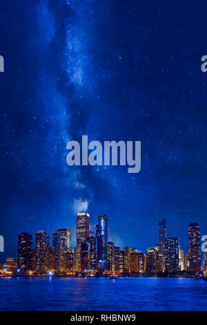 Night time view of downtown Chicago Stock Photo - Alamy