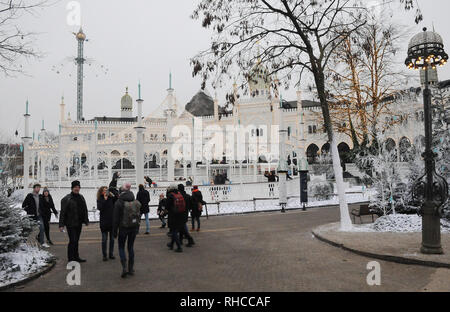 Copenhagen, Denmark. 02nd Feb, 2019. Visitors enjoy winter season in ...